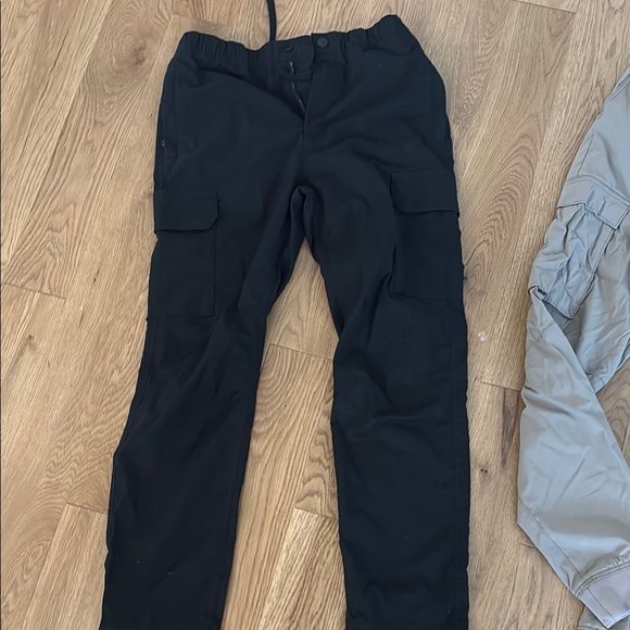 H&M | Pants | Hm Black And Tan Cargo Pants For Men | Poshmark